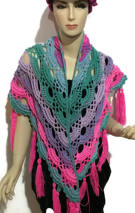 THE PINK ASTER SHAWL, handmade crochet shawl, variegated acrylic yarn ...
